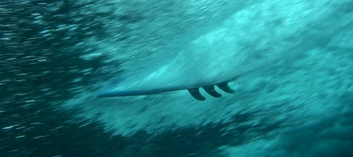 Benjamin Lucas, objetivo bajo la ola - SURFER RULE