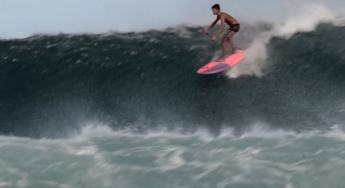 EL GROM MAX TORRES DE PUERTO RICO • SURFER RULE