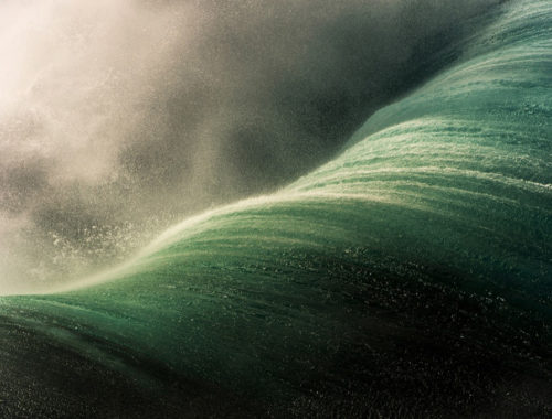 FINALISTAS AL NIKON SURF PHOTO OF THE YEAR • SURFER RULE