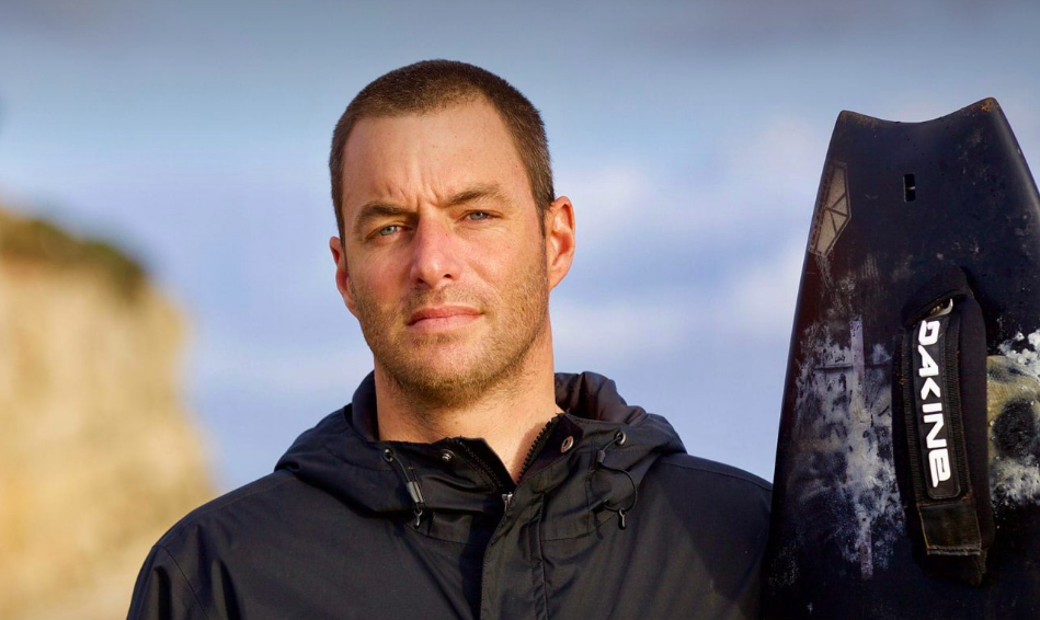 Cómo mantiene la calma Toby en su rescate en Nazaré