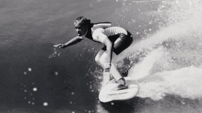 La historia de la icono del surf Lisa Andersen - SURFER RULE