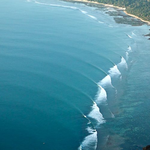 DESCUBRE JAVA ORIENTAL: BANYUWANGI • SURFER RULE • Más que surf, olas ...