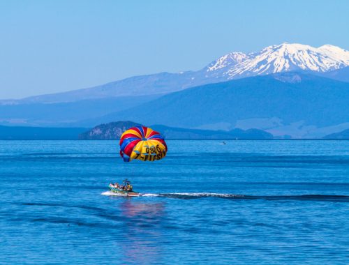Los espectaculares lagos volcánicos - SURFER RULE