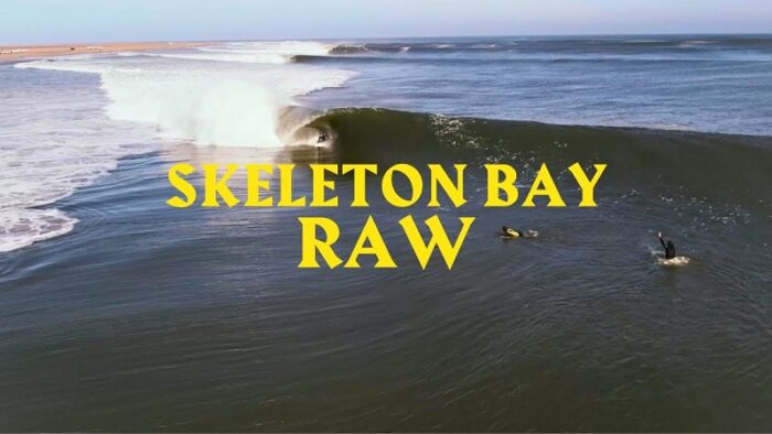 Skeleton Bay la izquierda más larga de Namibia - SURFER RULE