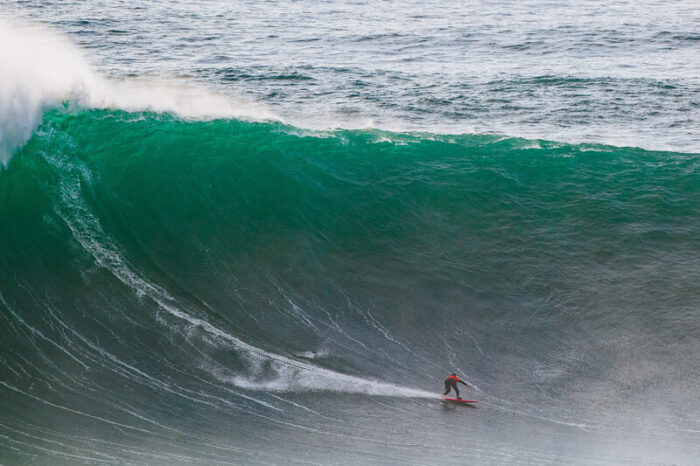 Tudor Nazaré Big Wave Challenge Épico - SURFER RULE